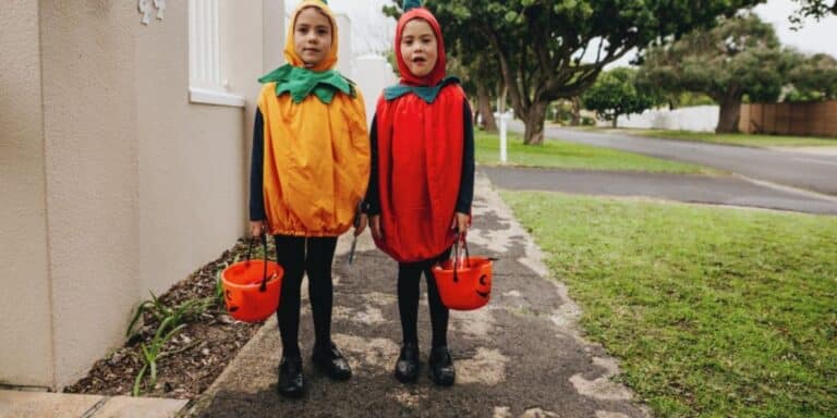 20 Sibling Halloween Costumes to Outfit Your Crew in 2024